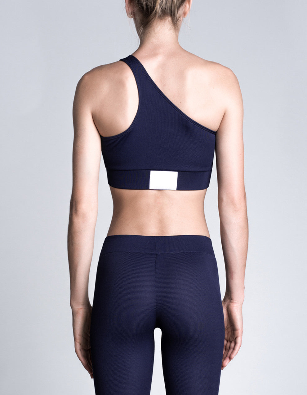 Performance Bra 1.0 – The Sweatbar